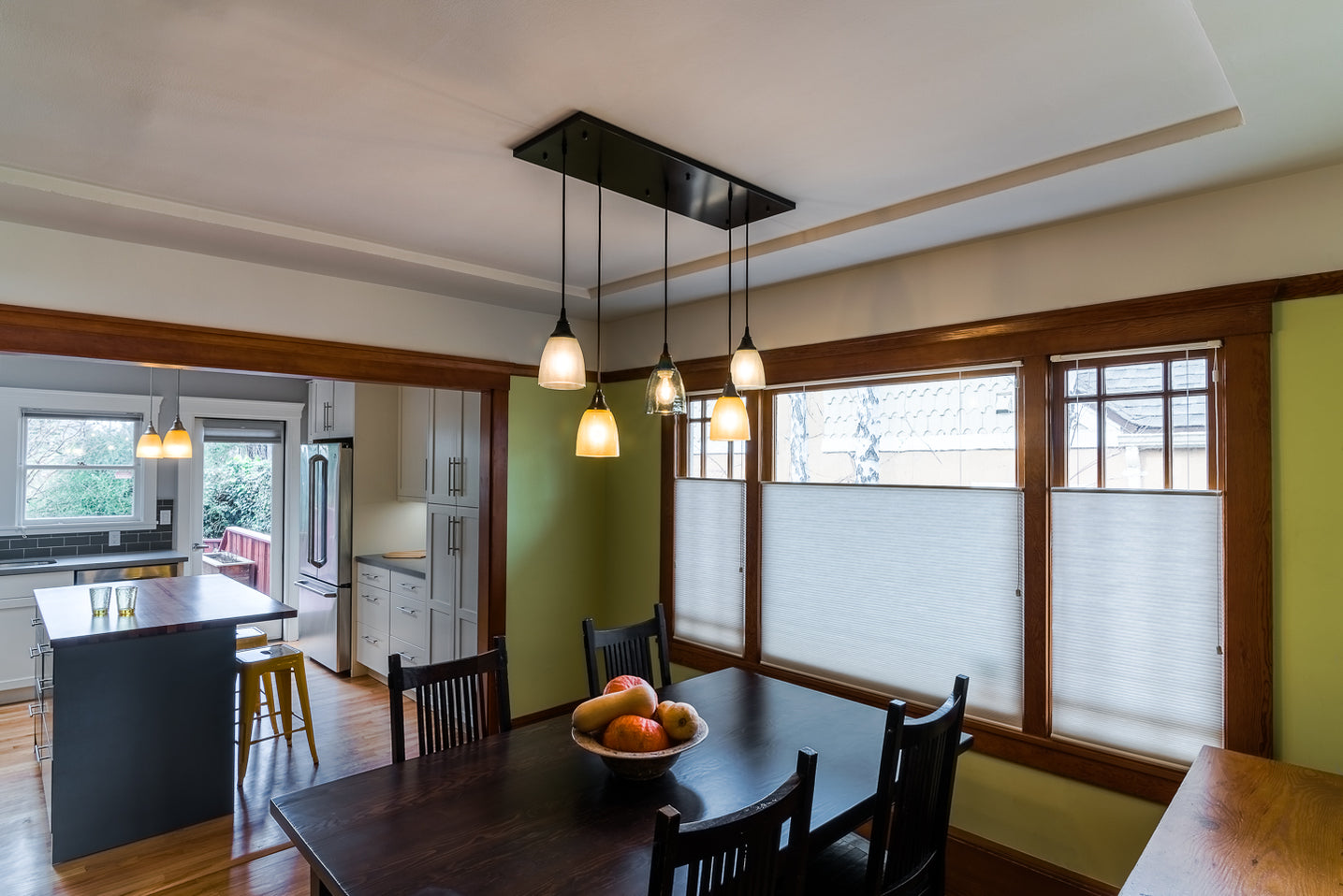 Home Portfolio – Metro Lighting