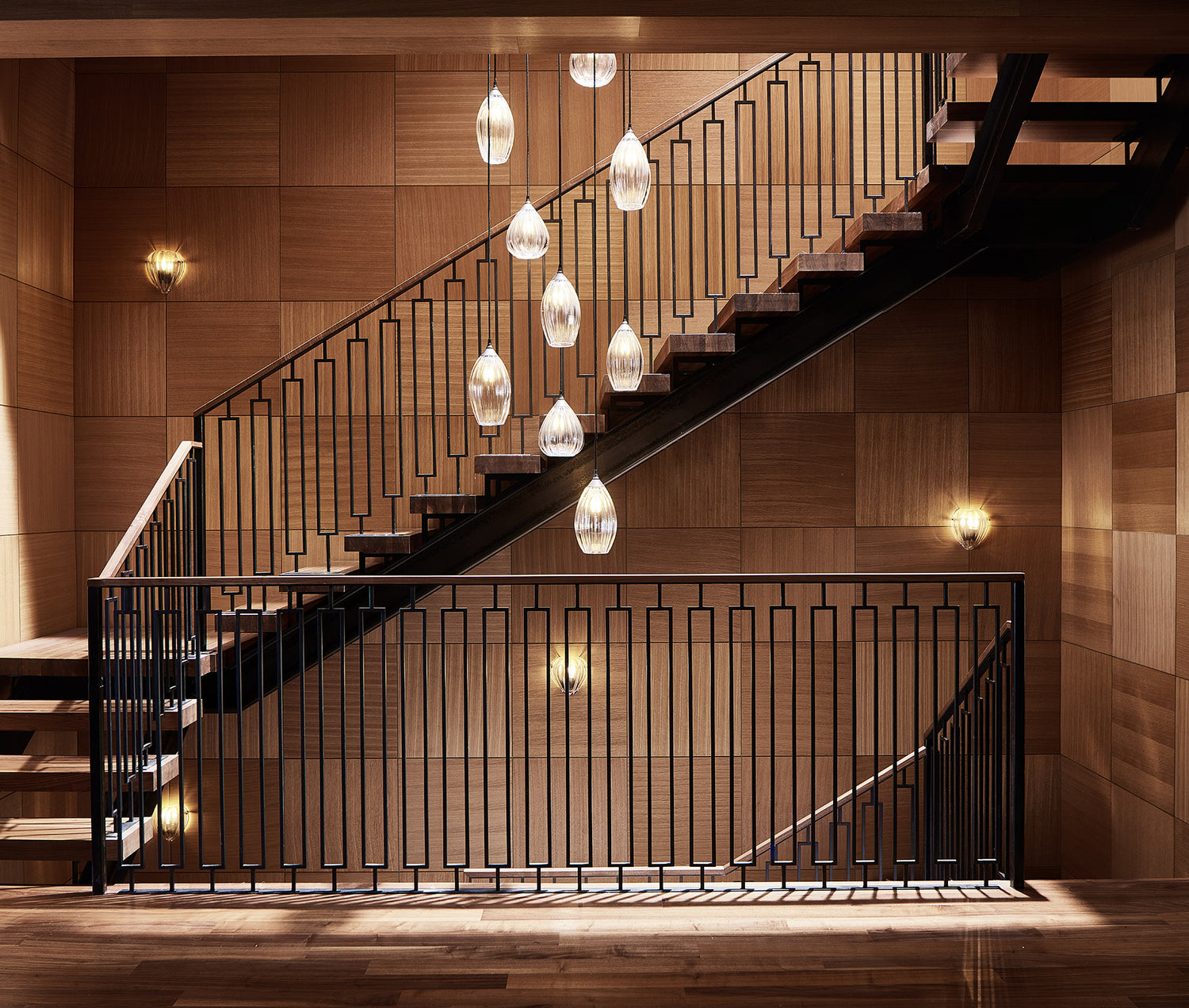 Home Portfolio – Metro Lighting